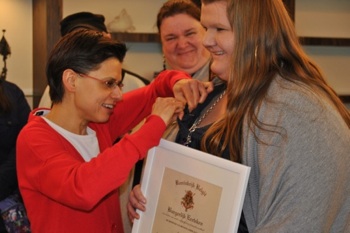 Sandra (15) krijgt zeldzame medaille voor moedige daad | Antwerpen